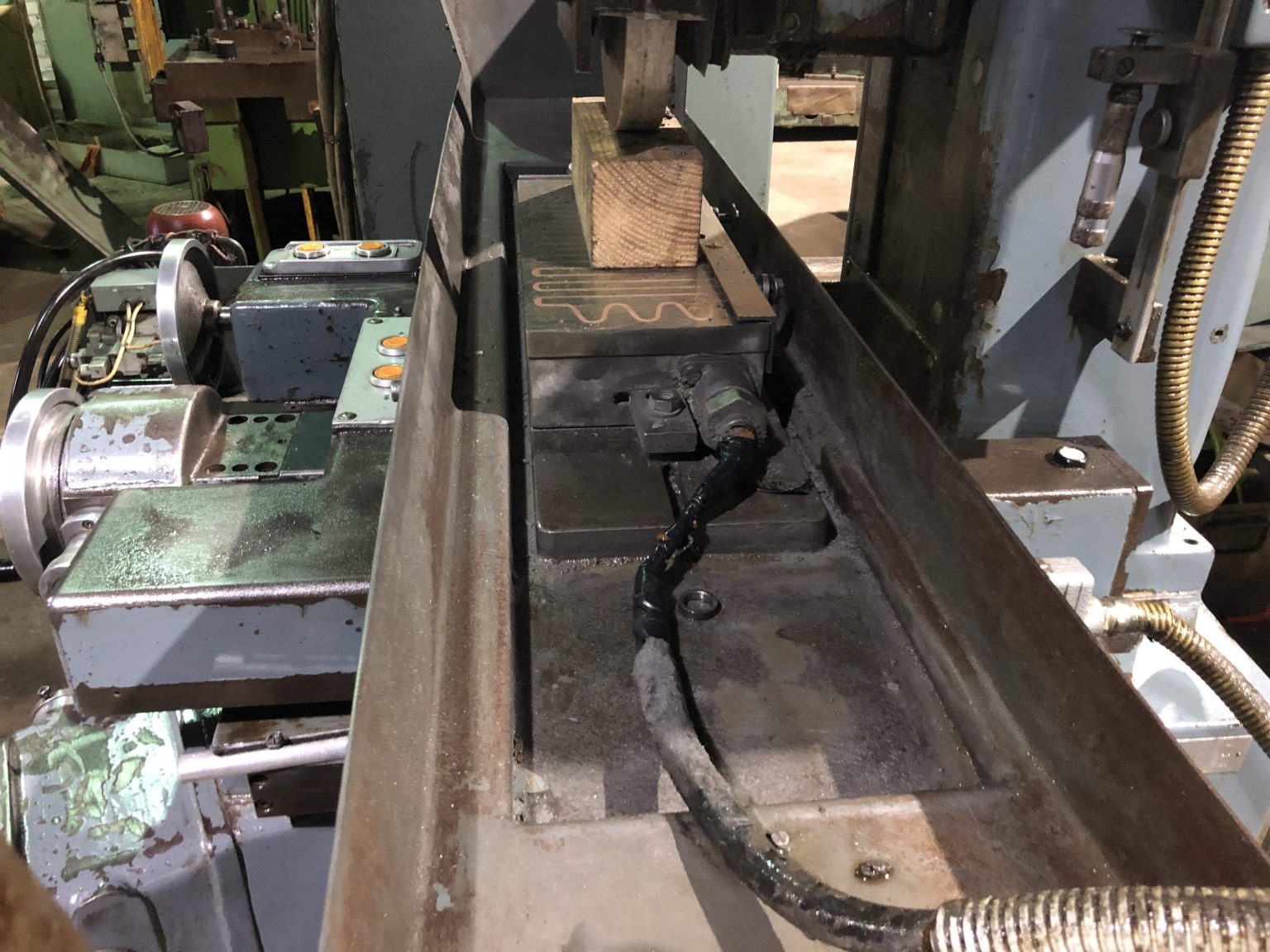 Surface grinding machine ABA FF 350/22 - SCG machines