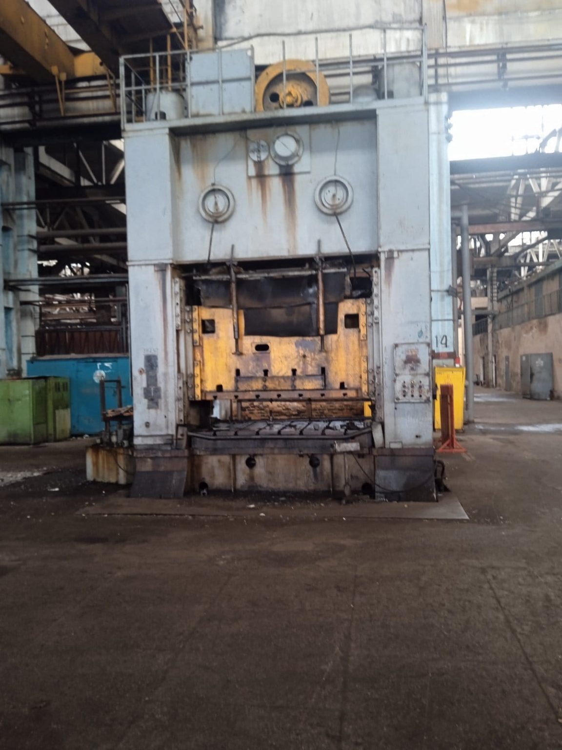 Mechanical press VORONEZH KB3537 - SCG machines