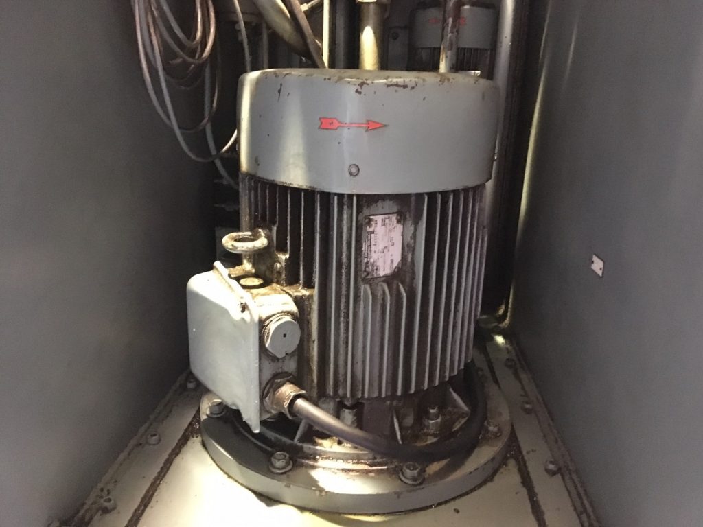 Hydraulic press ZEULENRODA PYE 100 S1M - SCG machines