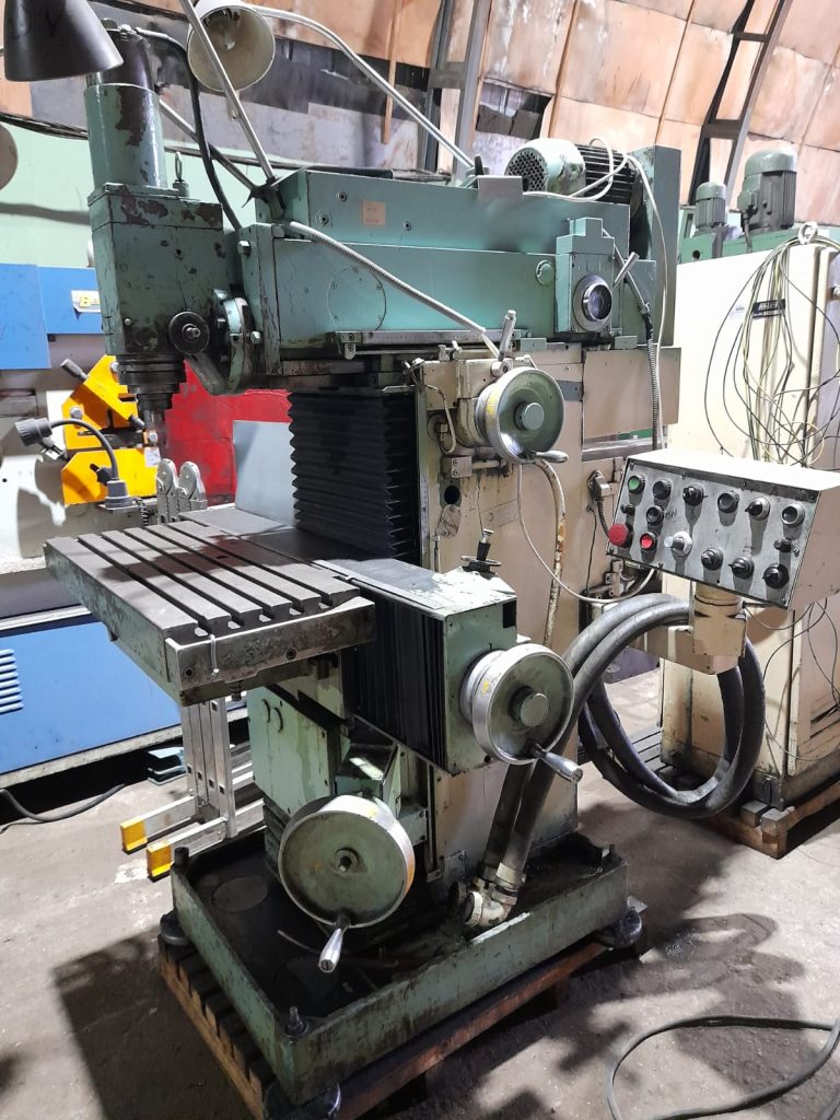 Milling machines Archives - SCG machines