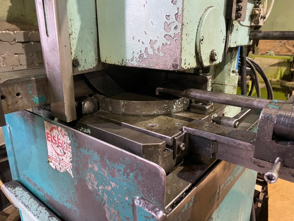 Miter circular saw EISELE VMS 300 PV - SCG machines