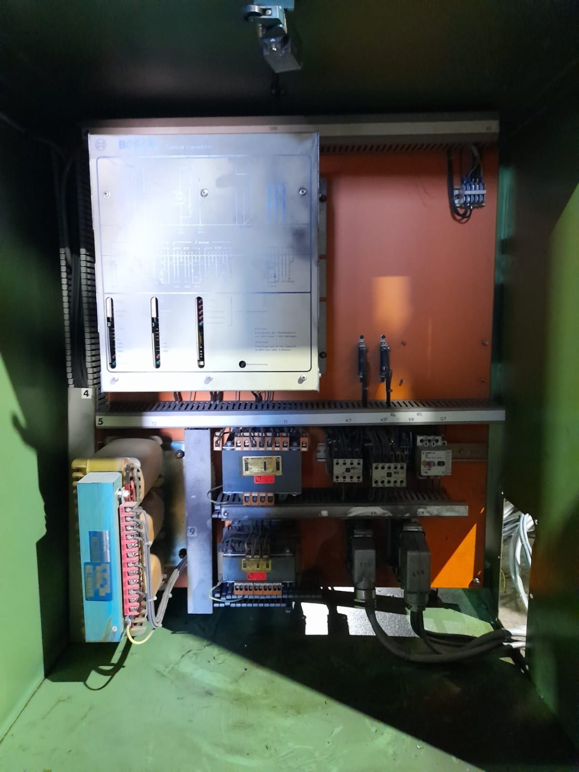 Universal milling machine Deckel FP4MA Contour 2 - SCG machines